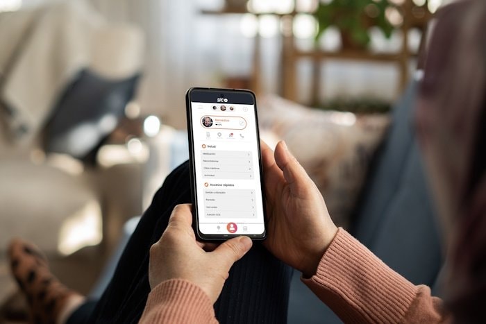 SPC Care, la primera app de ayuda remota para personas mayores con ...