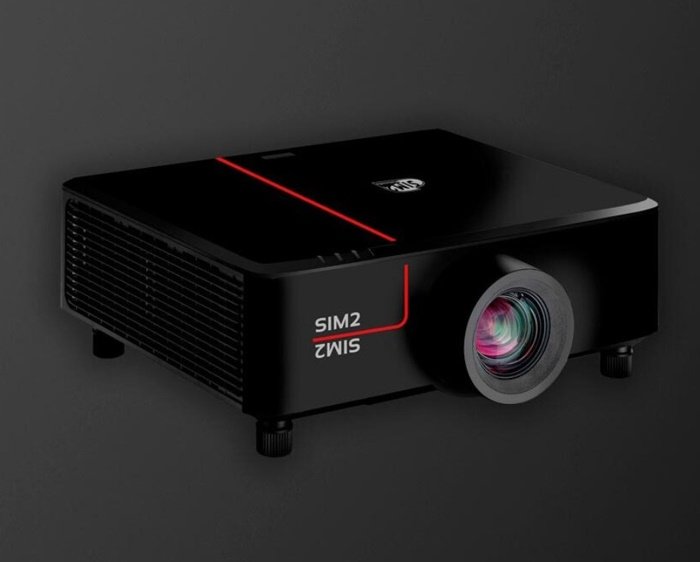 SIM2 presenta su nueva gama de proyectores - Marrón y Blanco
